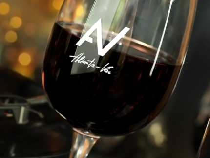 Moldovan Wineries - Wine of Moldova